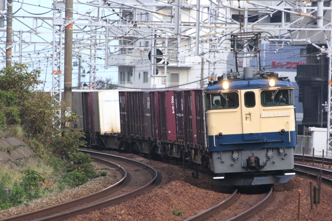 EF65－1101 (→2101) (新) - 特集：21世紀になっても活躍する標準直流電気機関車「EF65形」